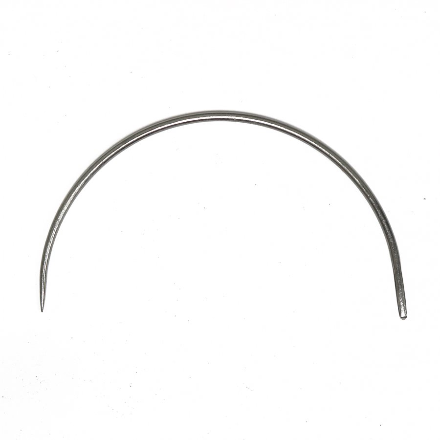 Curved Round Point Needle 2"